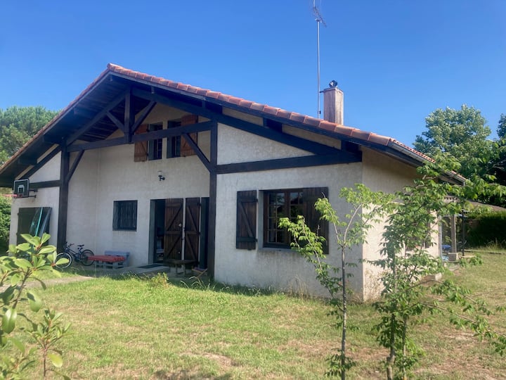 Grande Maison 5 Chambres Calme Et Agréable à Vivre - Lit-et-Mixe