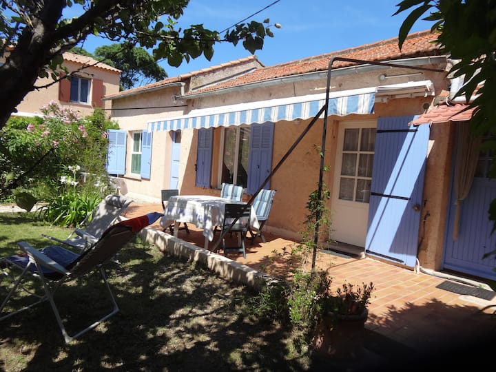 Maison Sur Jardin Privé A 250 M De La Plage/mer - Sanary-sur-Mer