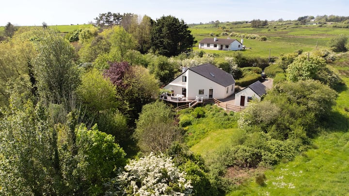 Rozelle - Green Paradise! - Lahinch