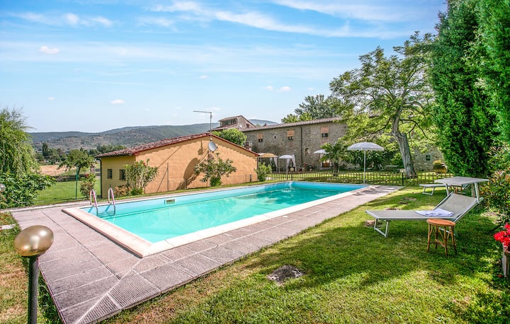 Villa W/garden& Private Pool, Exclusive Vacavilla - Cortona