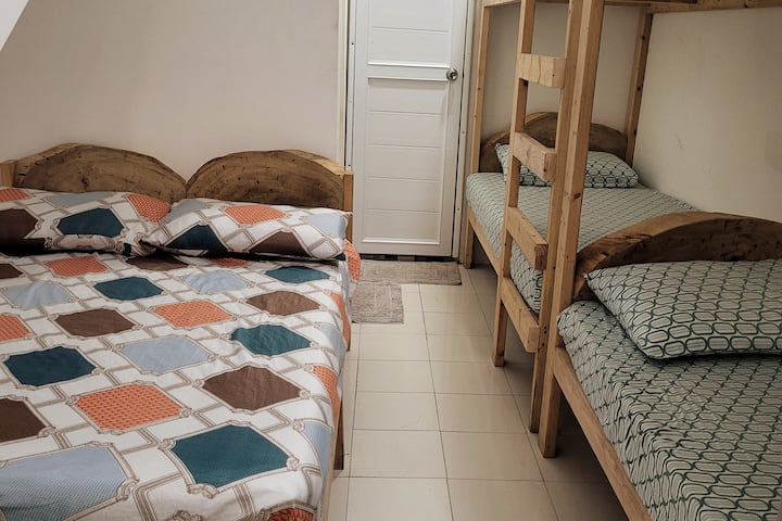 Big Room Near Malls, Bus Station - Naga