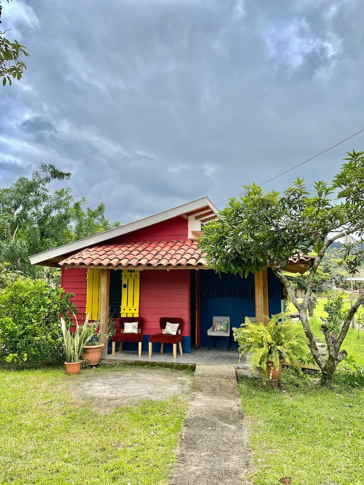 Adorable One Bedroom Tiny House Getaway - Nicaragua