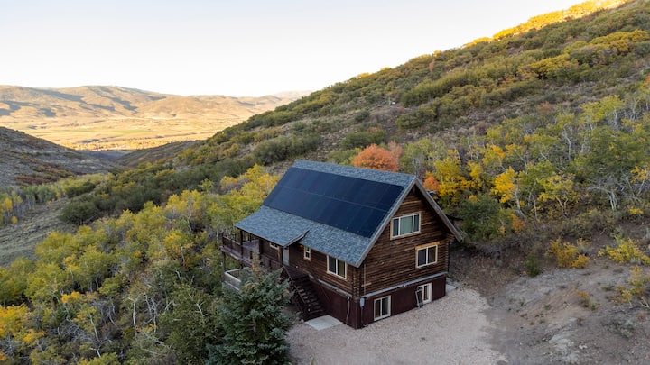 New! Remote, Off-grid Cabin. Close To Park City! - Kamas, UT