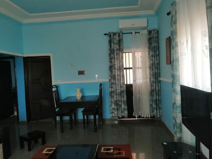 Bertoua : Bel Appartement En Centre-ville - Cameroon