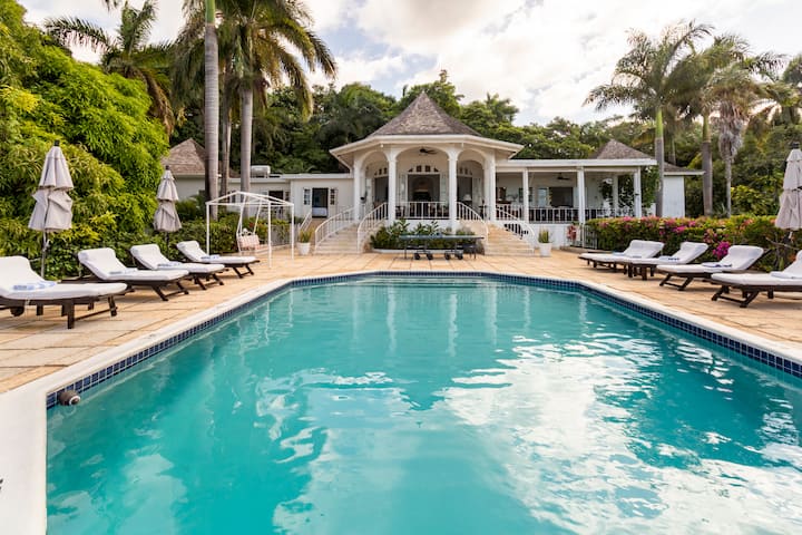 Nutmeg Villa -Ocean View With Pool In Montego Bay - Montego Bay