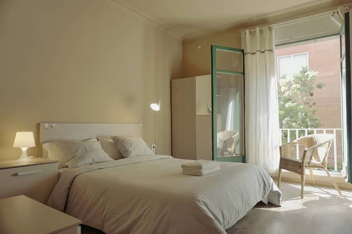 Cozy 3-bedroom Apartment/plaza España - Barcelone