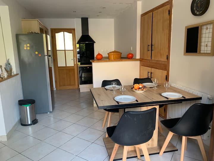 Le Corsuet - Grand T2 Au Rdc,  Quartier Très Calme - Lac du Bourget