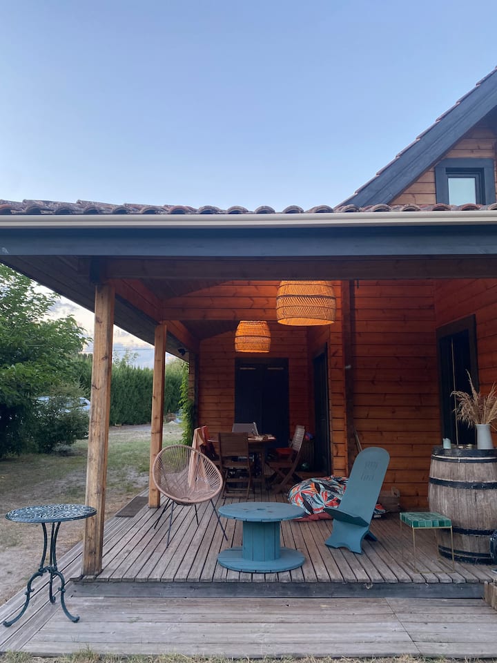 Jolie Maison En Bois Avec Piscine, Sud Gironde - Hostens
