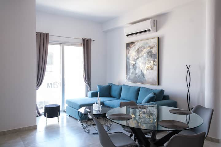 King 3 Bedroom Apt #8 - Paphos