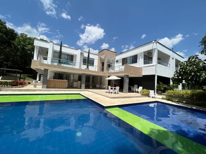 Finca Luxury San Jerónimo - San Jerónimo