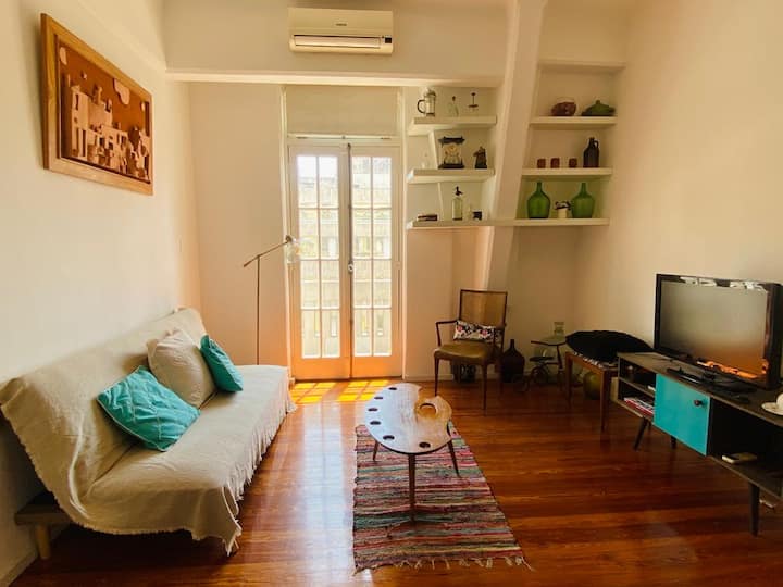 Apartamento Encantador En El Centro De Montevideo - Montevideo