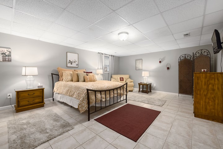 Spacious 2br Private Suite W/kitchen- Near Wakemed - Raleigh, NC