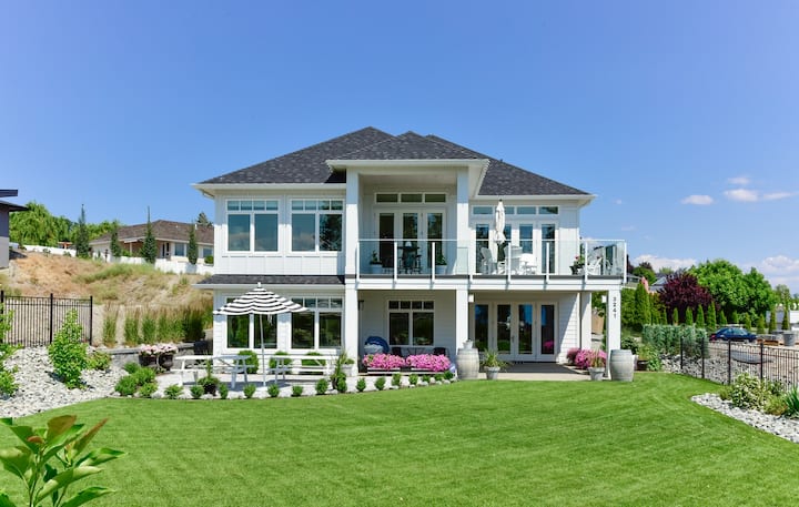 '19 Built Lake&vine View West Kelowna Home, 4 Bdrm - Kelowna