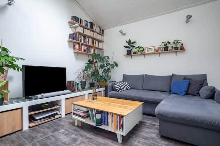 Maison 2 Pièces Avec Terrasse Ensoleillée - Paris