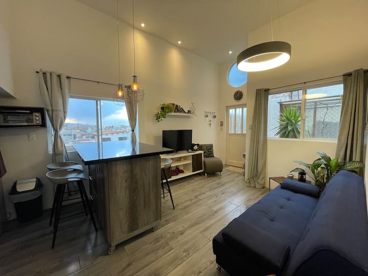 Loft Moderno Con Vista Y Wifi Rápido En S.l.p. - San Luis Potosí