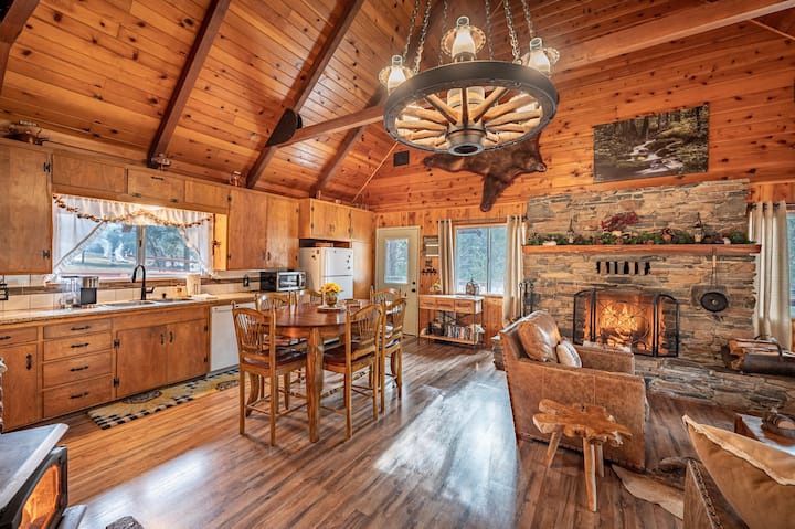 Mammoth Lakes Cabin Vacation Rentals - California, United States | Airbnb