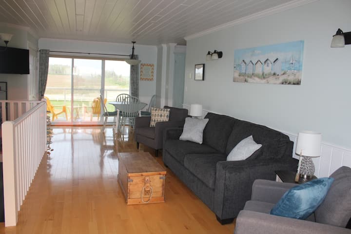 Rose Cottage - North Shore Pei - Prince Edward Island