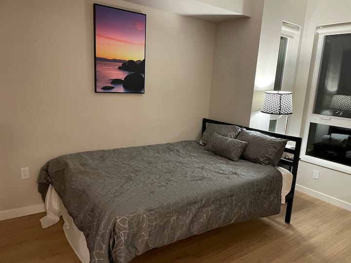 Fully Furnished Luxury Apartment Sunnyvale - Sunnyvale, CA