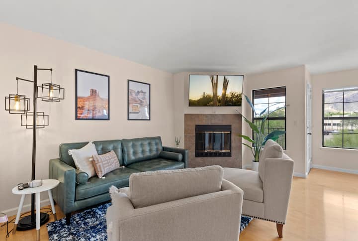 Desert Hideaway - Mountain Views, Pool, Hot Tub! - Catalina Foothills, AZ