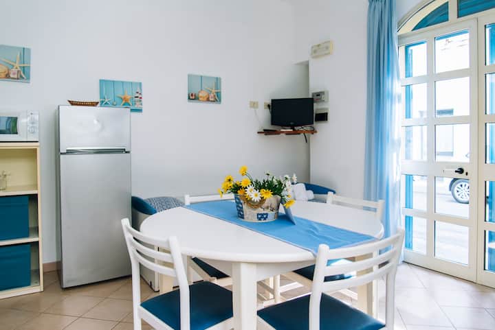 Comodo Appartamento Bilocale Piano Terra - Lipari