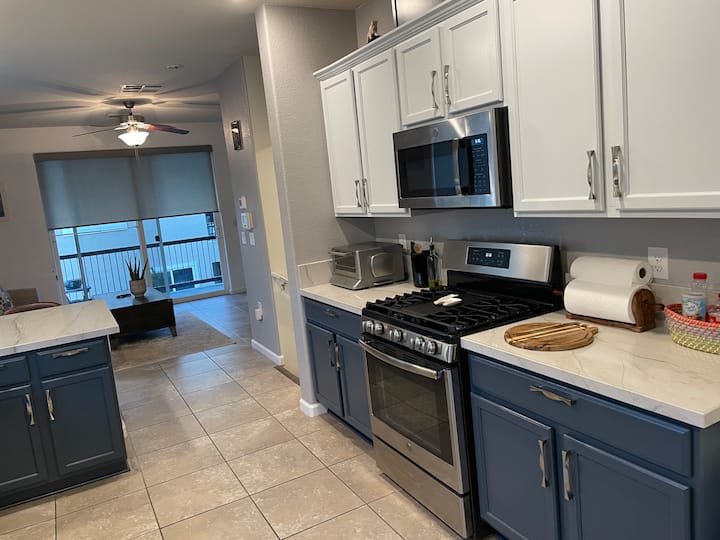 2 Bedroom Townhouse - Sparks, NV