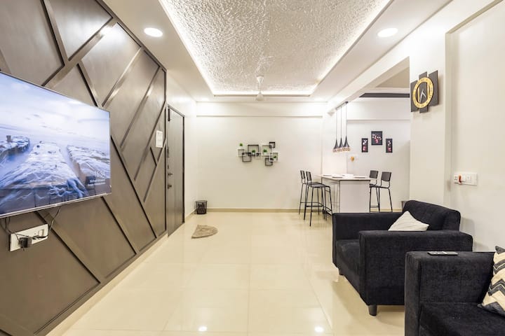 Modern, Spacious 1bedroom Apt In Bandra(carter Rd) - Mumbai