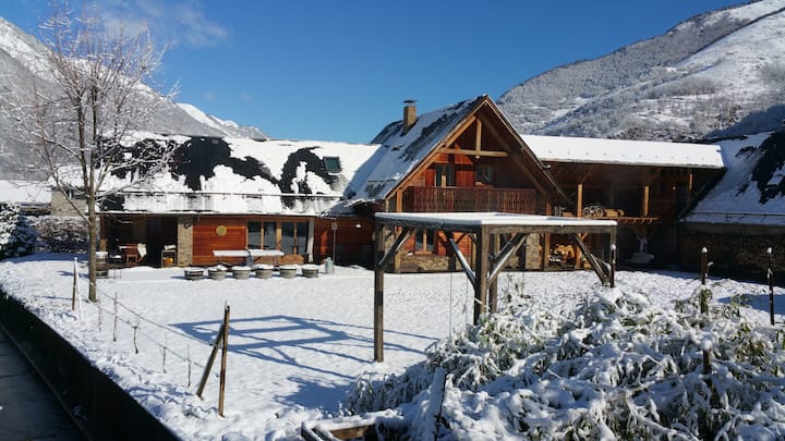 Maison  Bois Tout Confort Au Pied Des Montagnes - Bagnères-de-Luchon