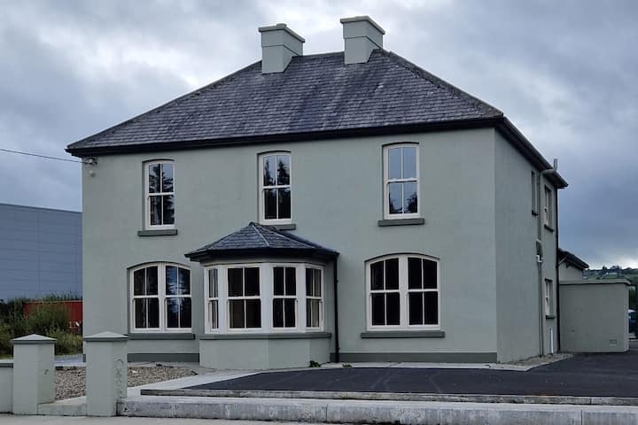 Modern 5 Bedroom House In Abbeyfeale - Listowel