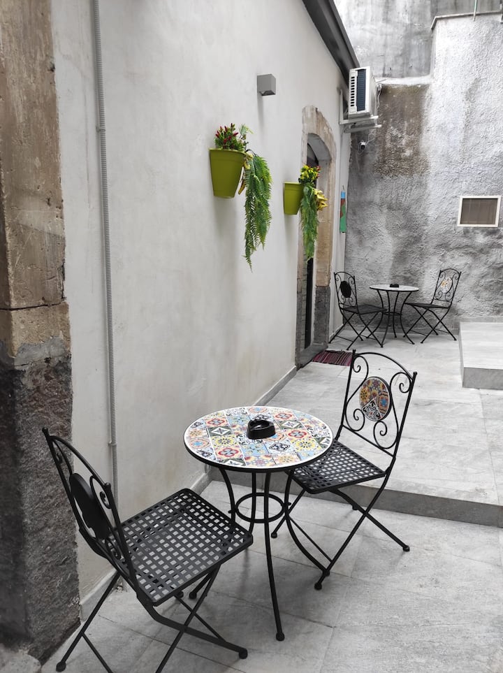 Tapia's Rooms Big - Catania