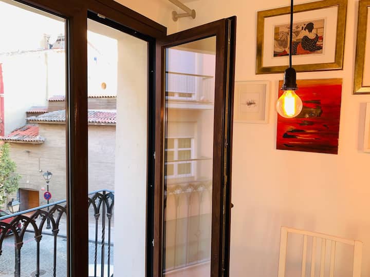 Apartamento En El Centro De Zaragoza - Saragozza