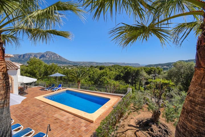 Maravillosa Villa Con Vistas A La Bahía - Dénia