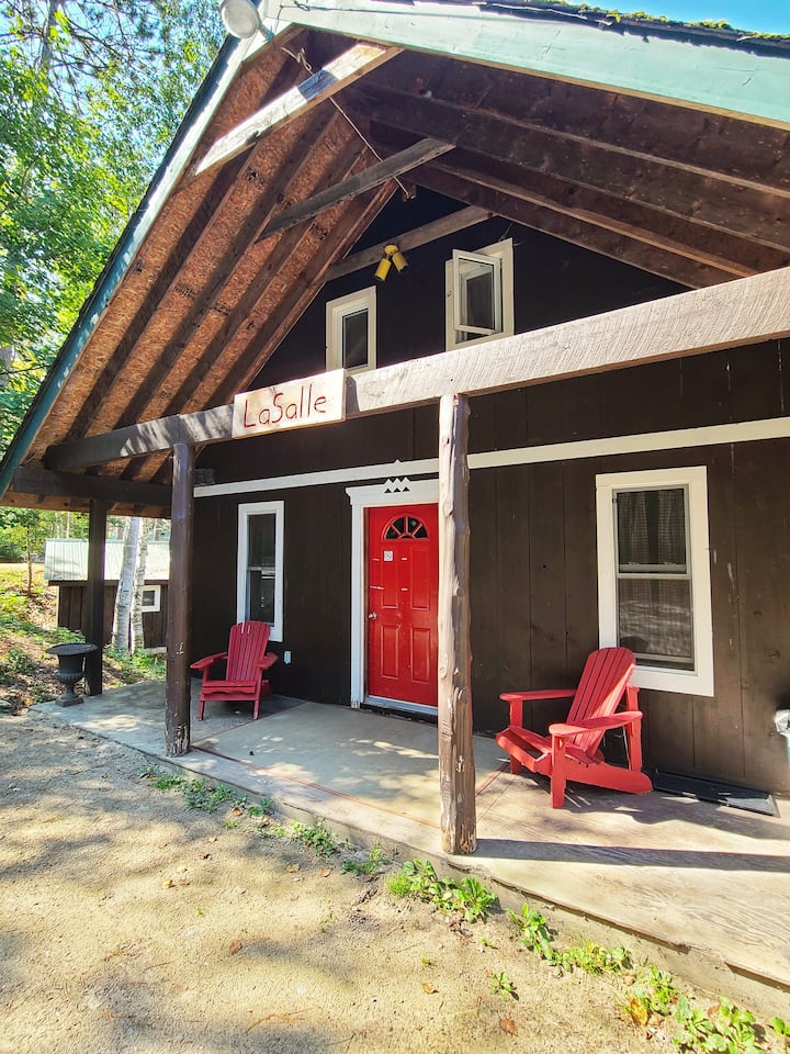 Lasalle:  Two Bedroom Cabin With A Loft - Mattawa