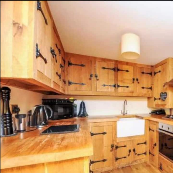 Beautiful Barn Conversion For Holiday Let - Aylesbury