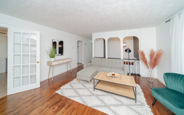 Marysville Home Away From Home 3 Bedroom Apt - Fredericton