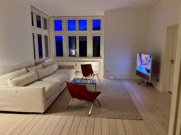Wonderful 6-room High Class Apartment For Rent - Copenhaguen