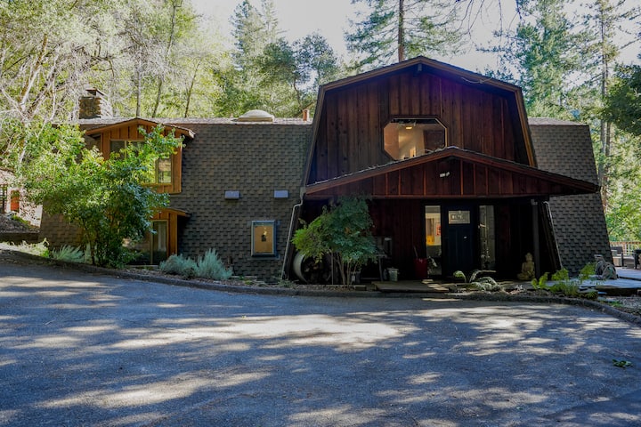 S Cruz Mtn Retreat In Redwoods,hot Tub & Ev Charge - Scotts Valley, CA