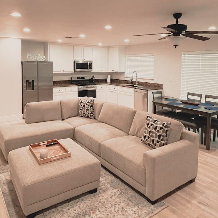 Remodeled 3/2 In Roseville - Roseville, CA
