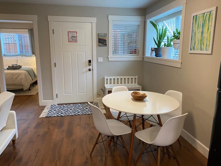 Bright And Private Suite On Vancouver Island - Nanaimo