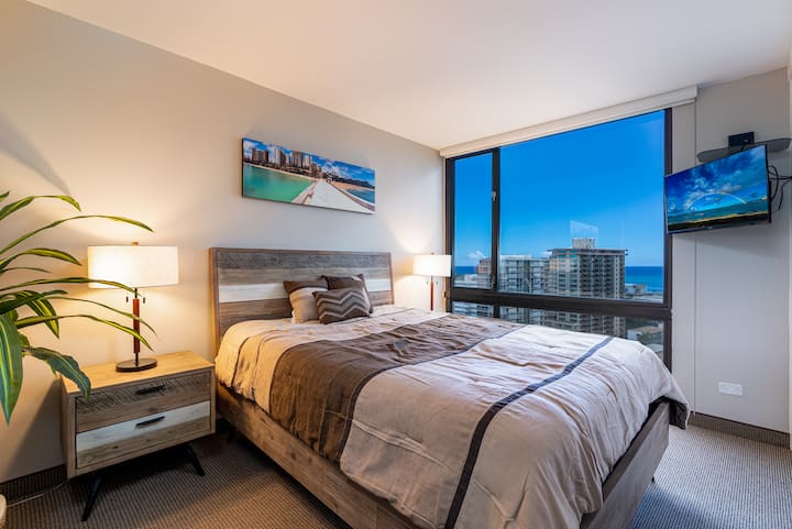 Waikiki Ocean And Diamond Head View Condo! - Honolulu, HI
