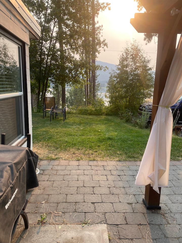 Private Getaway With Lake And Mountain Views - Loon Lake, WA