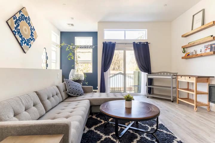 Nihao Home - Sacramento