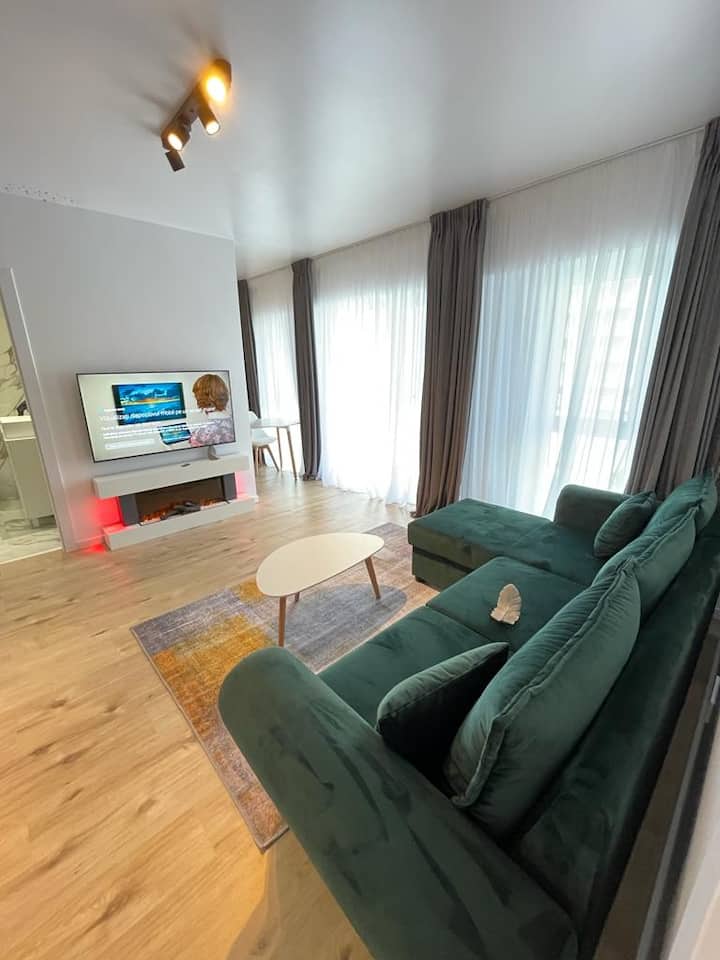 5 Star Luxury New Modern Apartment Free Parking - Bucharest