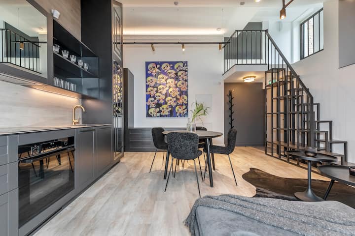 Gallery Walk *Respublika Apartment*/ac - Vilnius