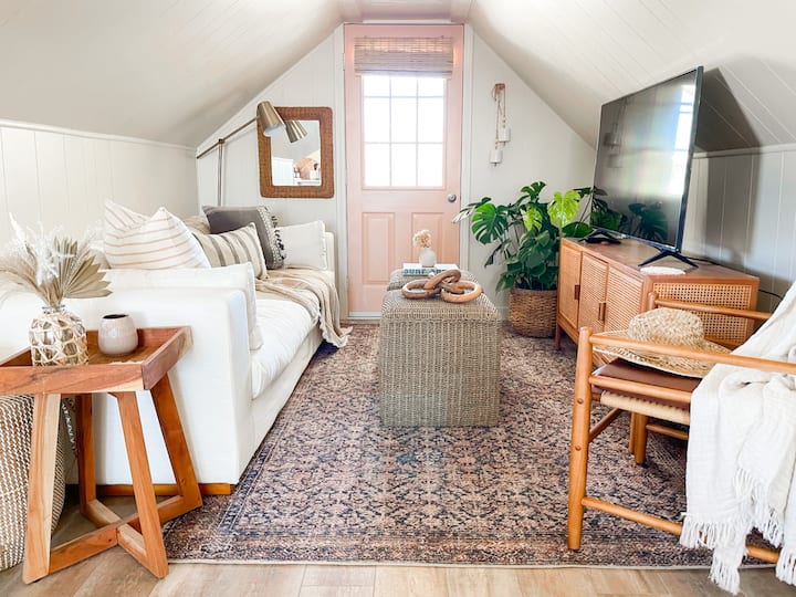 Beach Haven Bungalow #2-sweet Beach Chic Cottage - Carolina Beach, NC