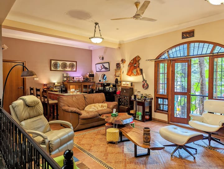 Park-facing Room, Private Balcony & Home Office. - Bangalore