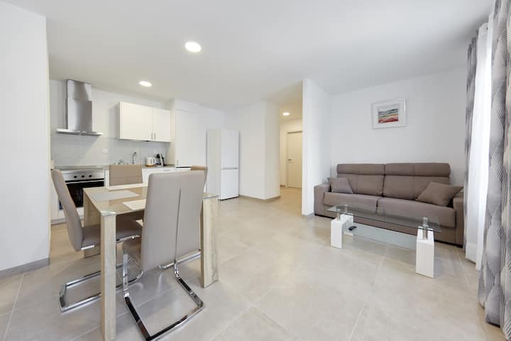 Appartement De Luxe à 100 Mètres De La Plage - Benidorm