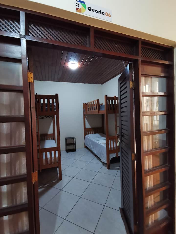 Sos Hostel - Seu Lar No Centro De Camaçari. - Camaçari