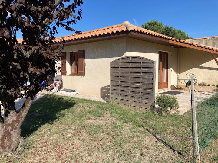 Studio  Trés Agréable - Saint-Augustin