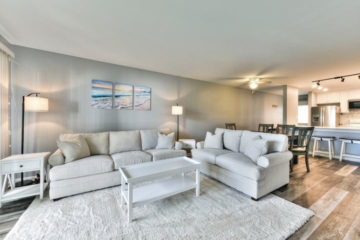 Rehoboth Beach Canal Retreat - Rehoboth Beach, DE