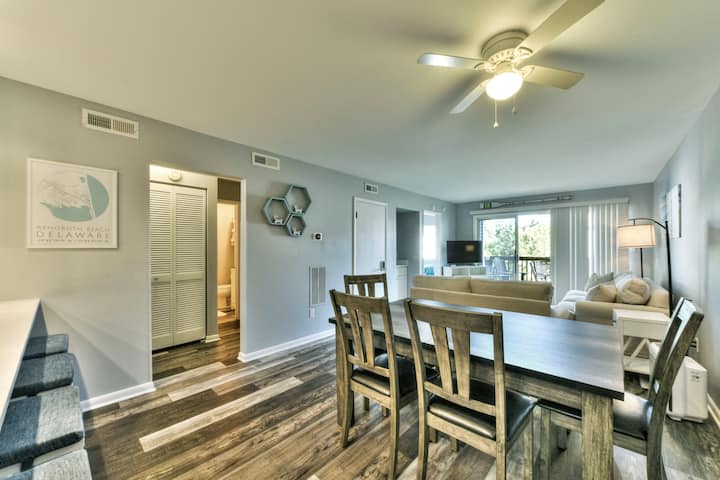 Rehoboth Beach Canal Retreat - Delaware
